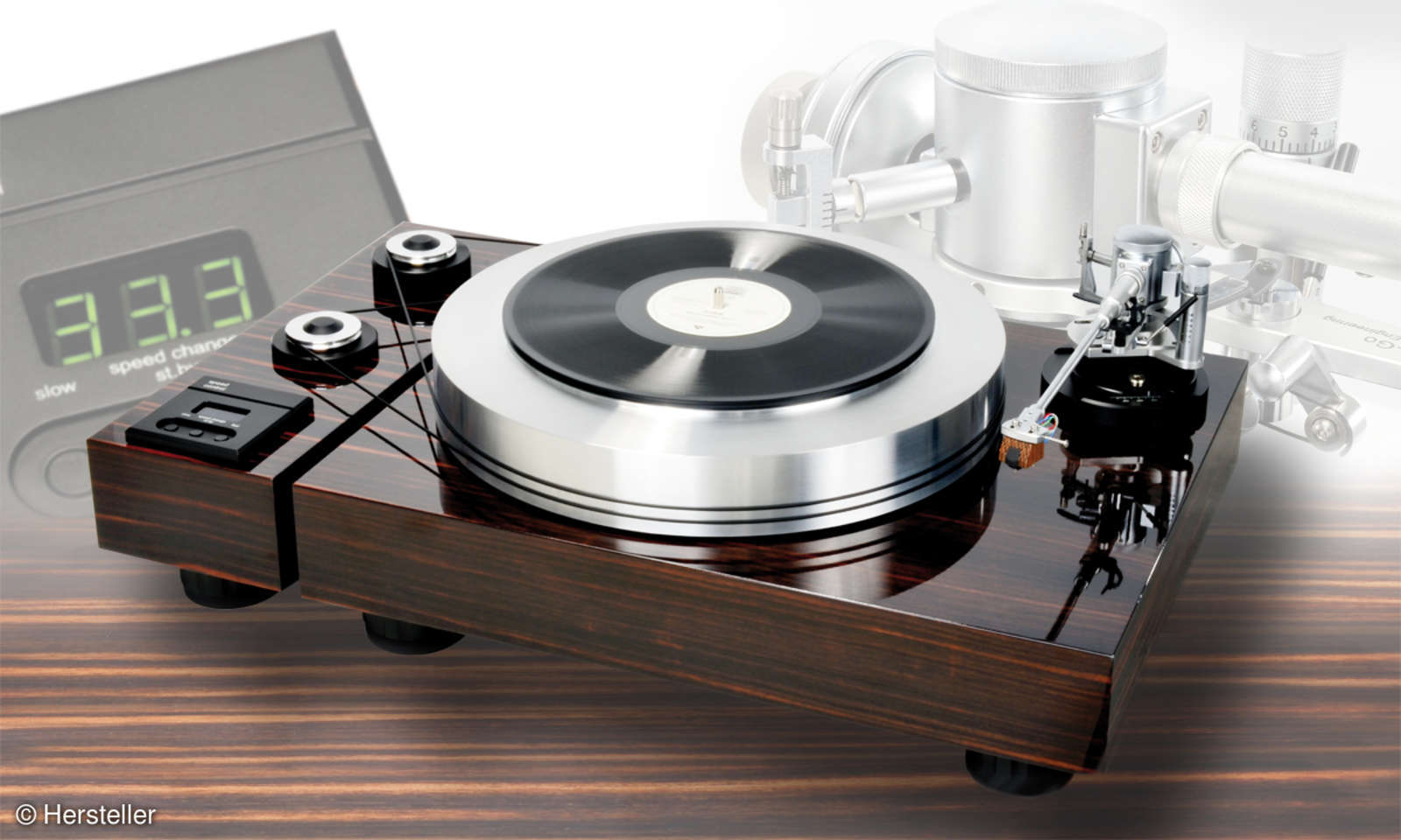 Clearaudio Compass: Einsteiger-Plattenspieler mit High-End-Anspruch ...