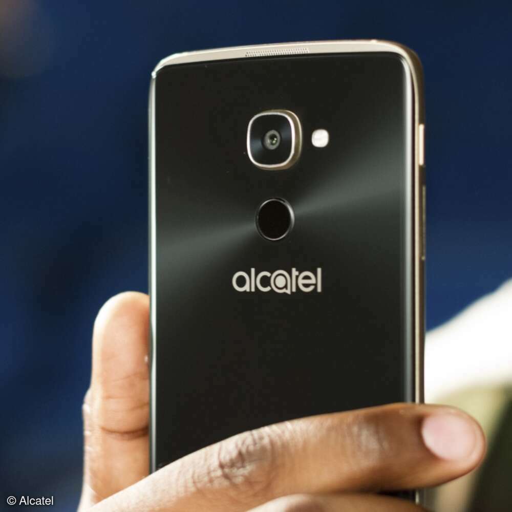Alcatel One Touch Idol Mini im Test - connect