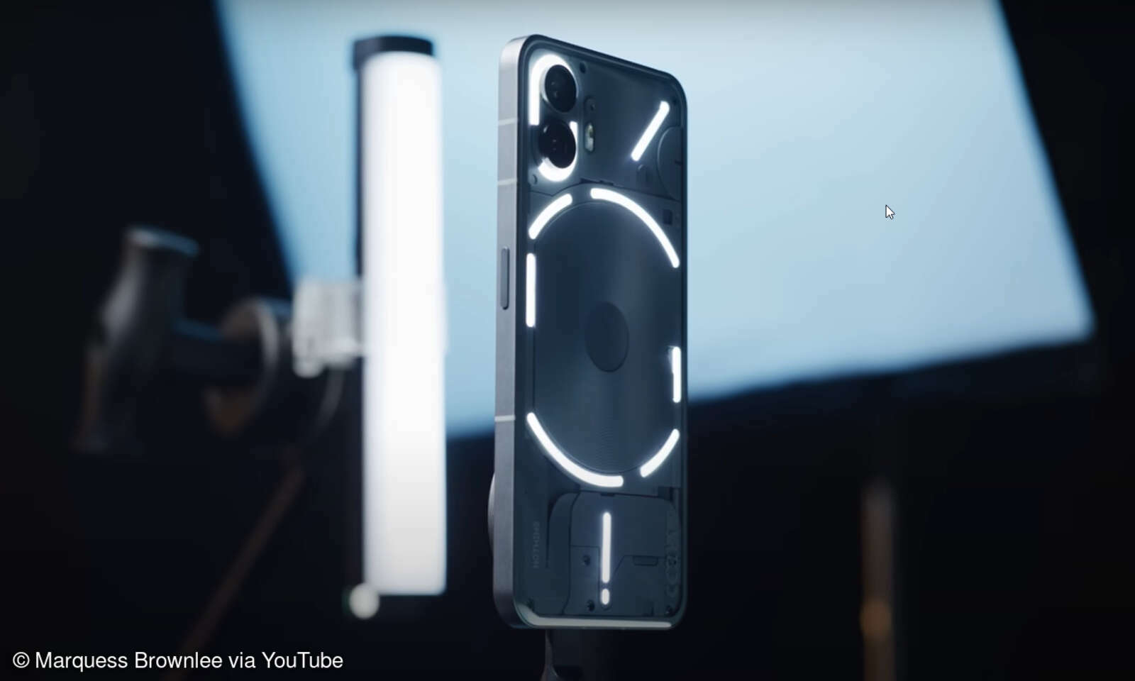 Nothing Phone 2 im Test: Starkes Phone mit LED-Design - connect