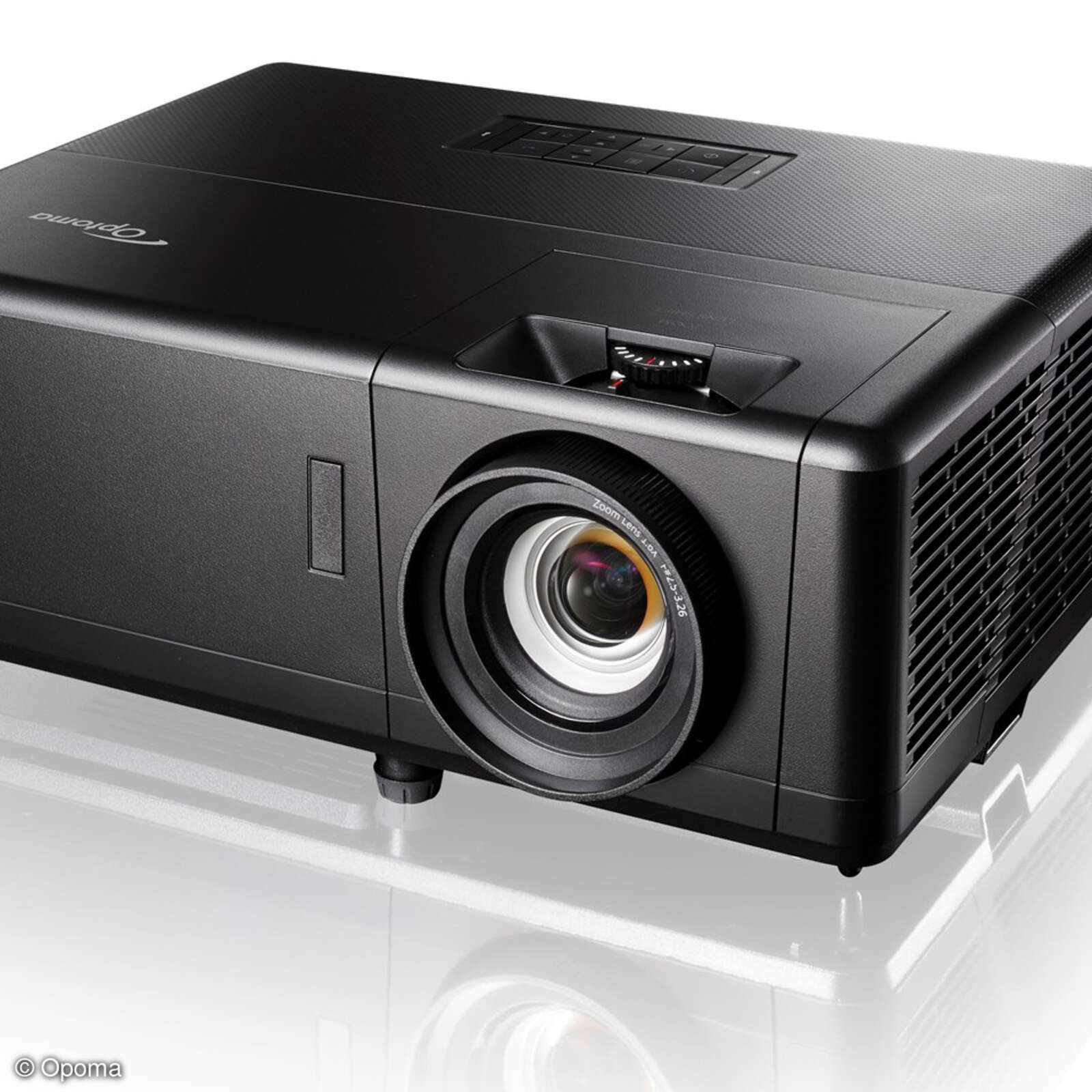 LG CineBeam Q - Flexibler Laser-Beamer mit raffiniertem Design - connect