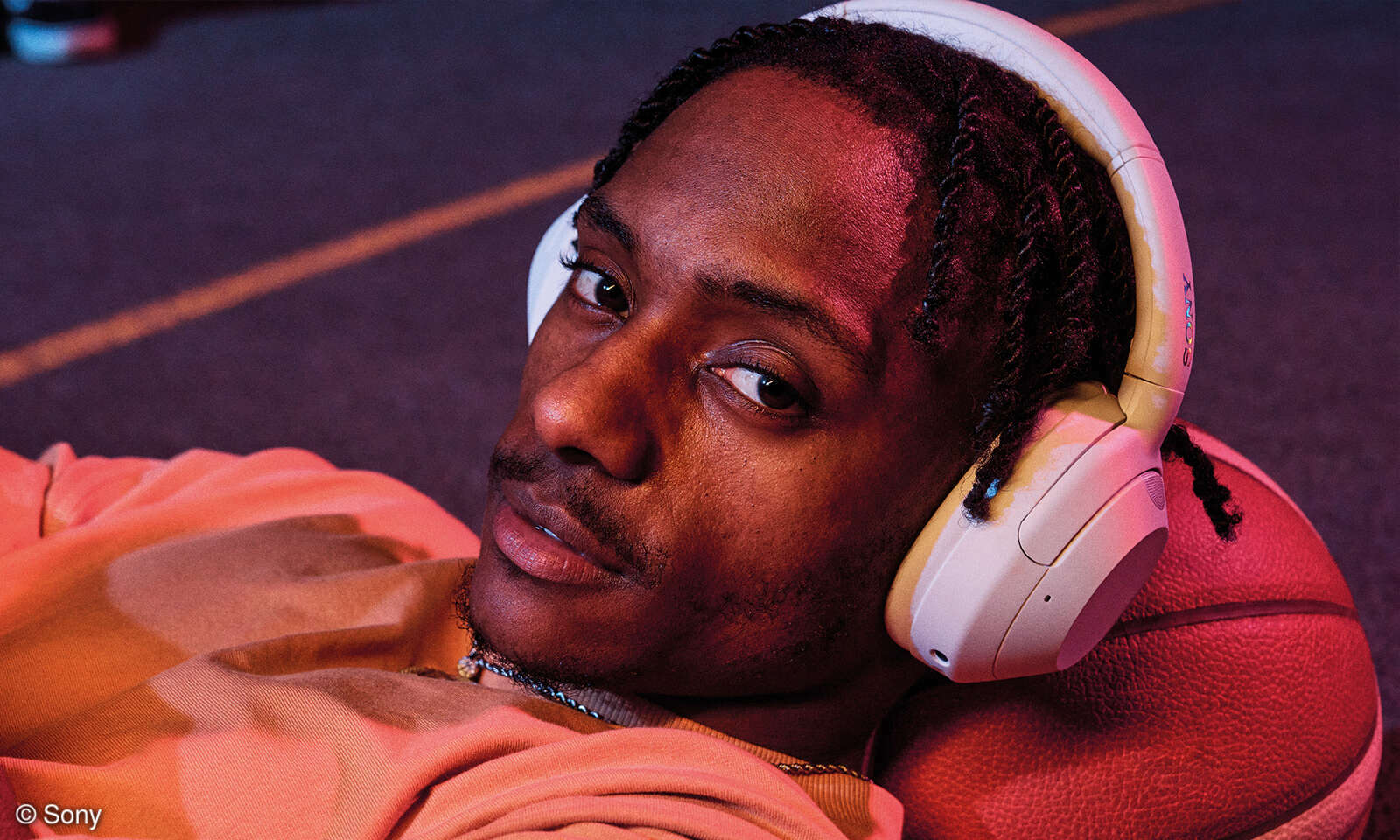 Sony ULT Wear im Test: Mit bebendem Bass auf Platz 1? - connect