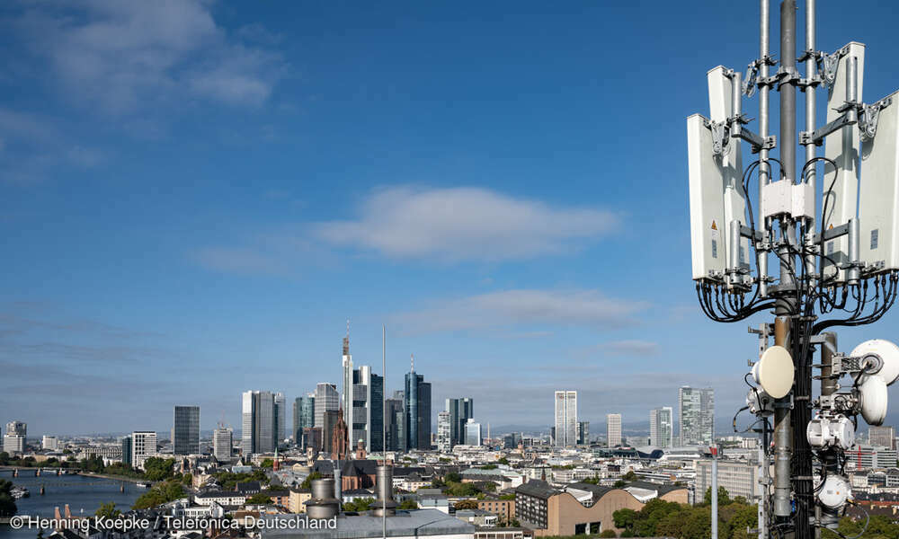 O2 Telefónica: Jeden Tag ein neuer Mobilfunkmast - connect