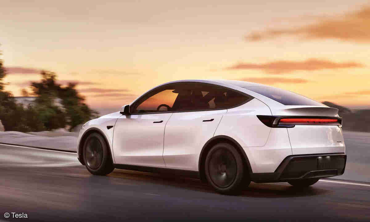 Tesla Model Y 2025 Neues Design neue Funktionen mehr Reichweite connect