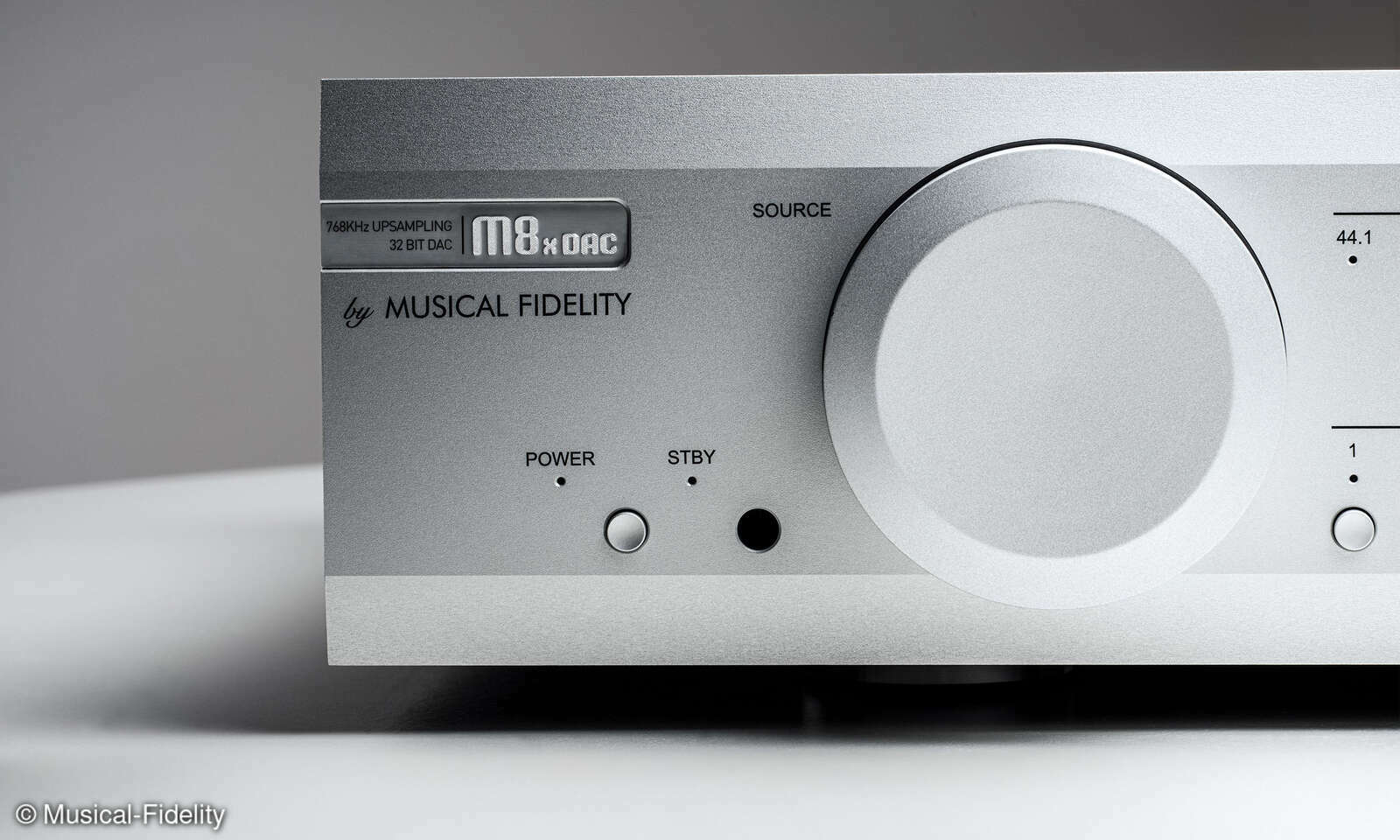 Musical Fidelity M8x DAC: Dual-Differential D/A-Wandler kombiniert mit ...