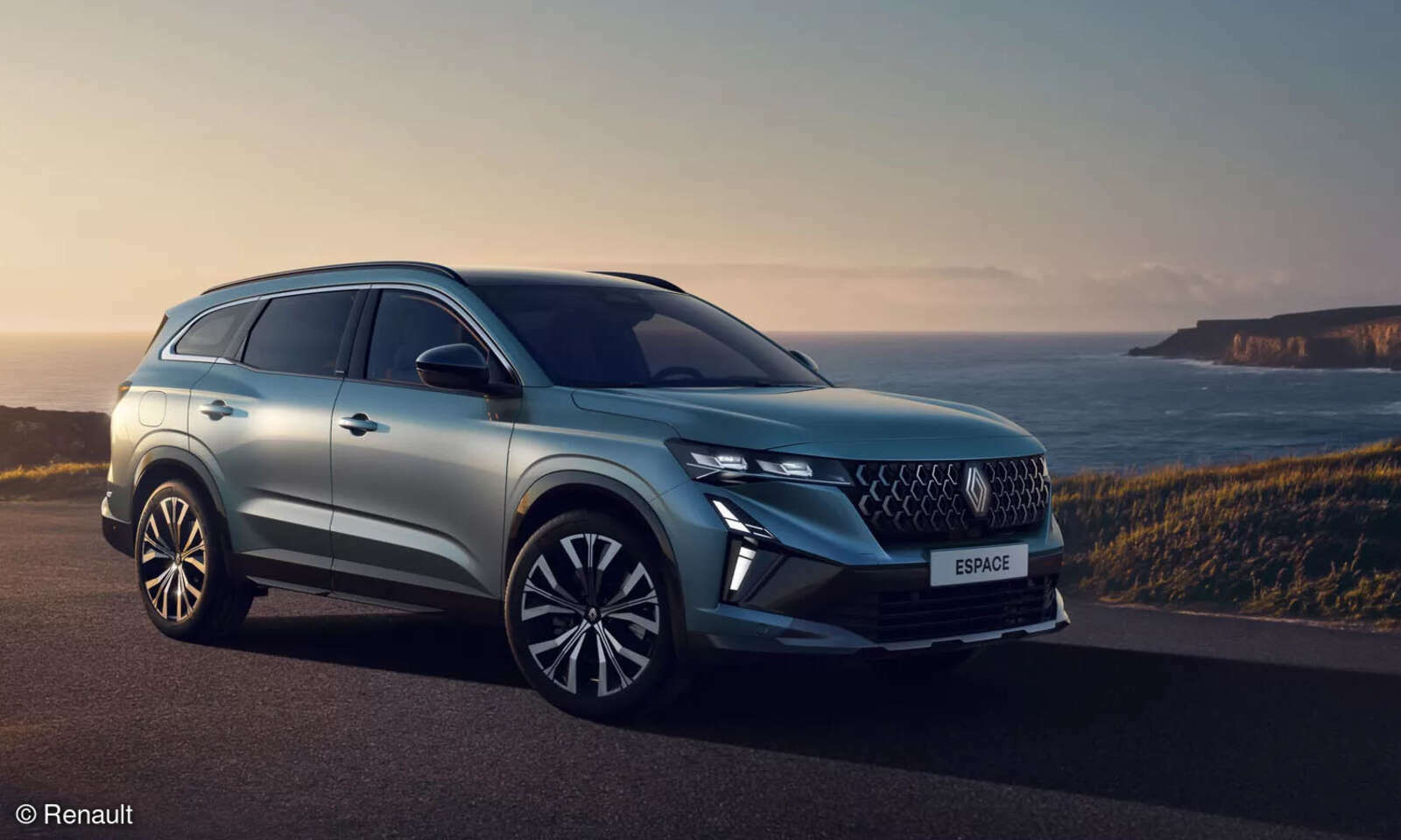 Der neue Renault Espace: Familien-SUV mit Technik-Upgrade - connect