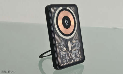 RealPower Powerbank PB-5000 MAG Watch startet mit nützlichen Extras ...