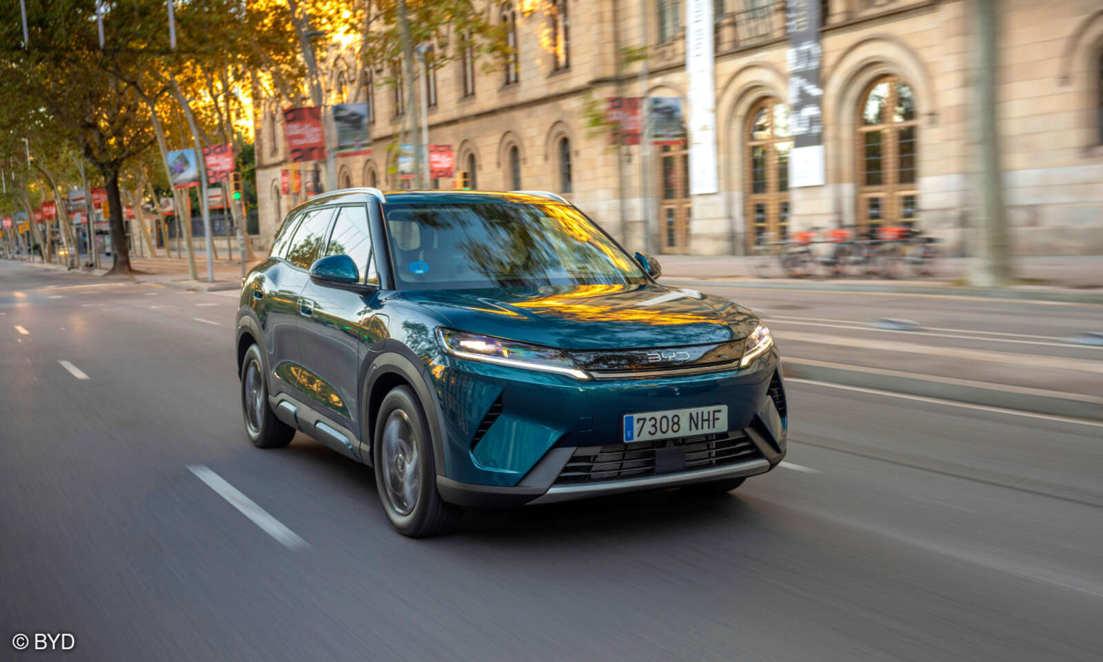 BYD Atto 2: Neue Hybrid- und Elektroversionen mit mehr Reichweite - connect