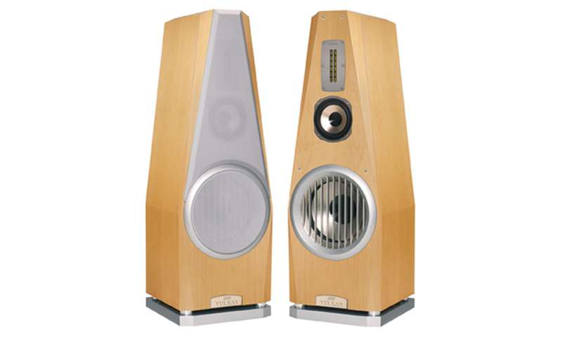 Quadral Aurum Vulkan VII Standbox mit aufwendiger Bass-Konstruktion ...