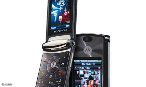 Motorola RAZR2 V9 - connect