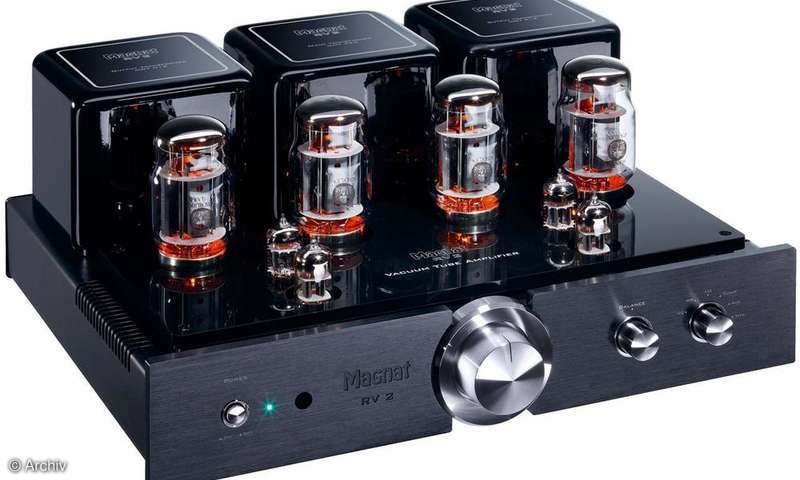 Im Test: Röhren-Vollverstärker Magnat RV 2 - connect