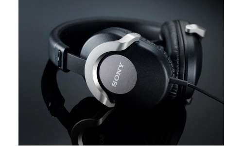 Test: Kopfhörer Sony MDR-ZX 700 - connect