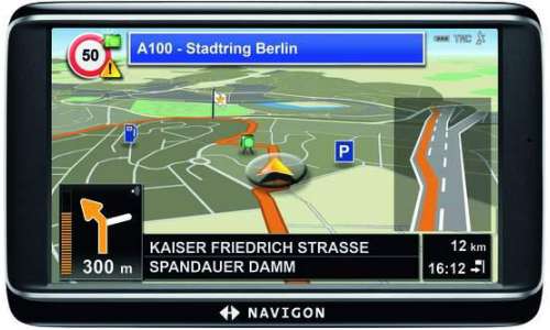 Navigon 70 Plus Live im Test - connect