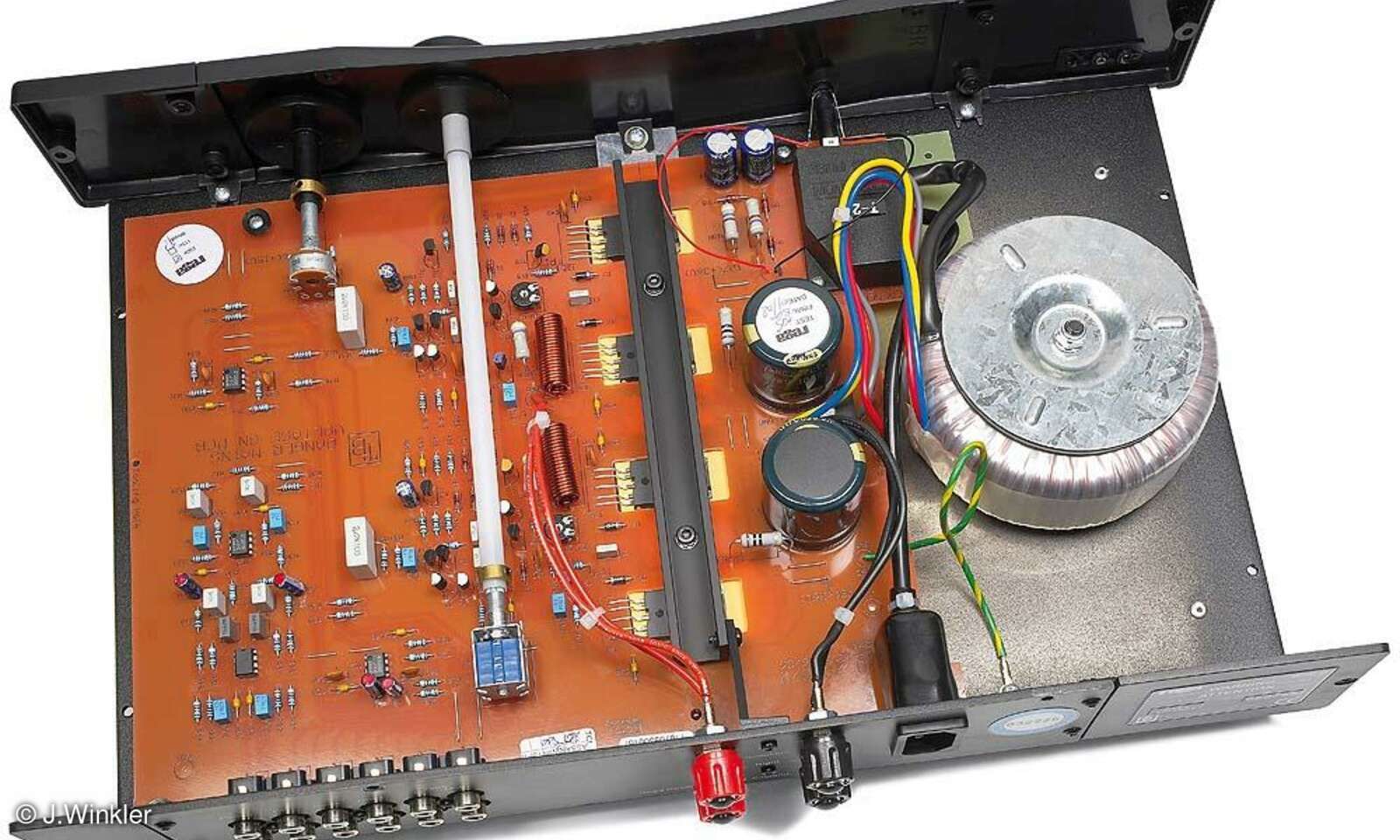 Rega Brio 3 - connect