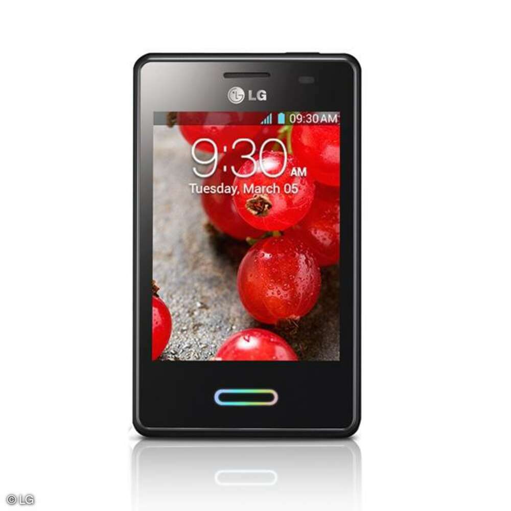 LG E900 Optimus 7 - connect