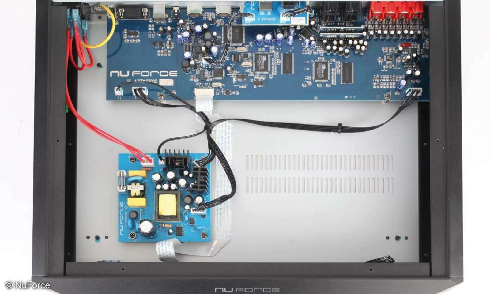 NuForce AVP-18 im Test - connect