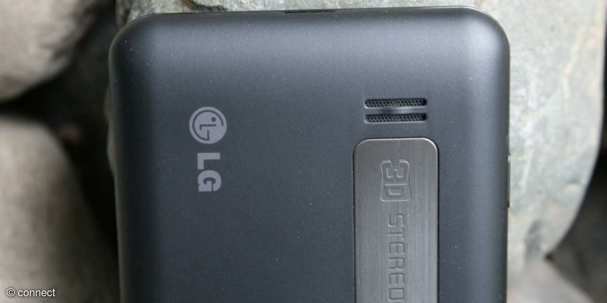 LG P920 Optimus 3D - connect